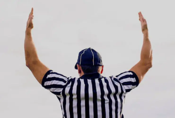 How to Become a Pickleball Referee? - Pickleballs Play